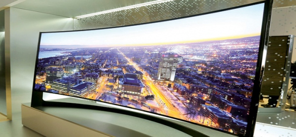 Curved TV vs. Flat Screen TV